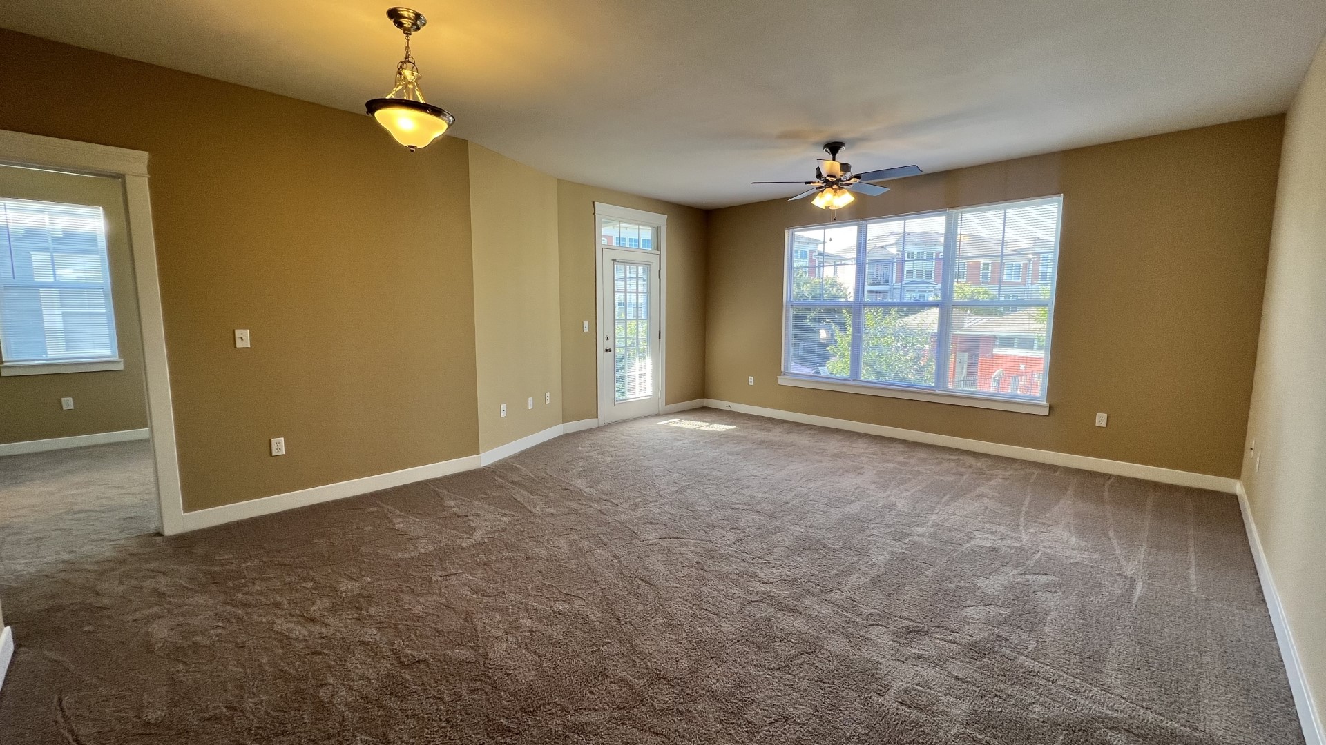 Bloomington, IN Apartments Photo Gallery | City Flats at Renwick